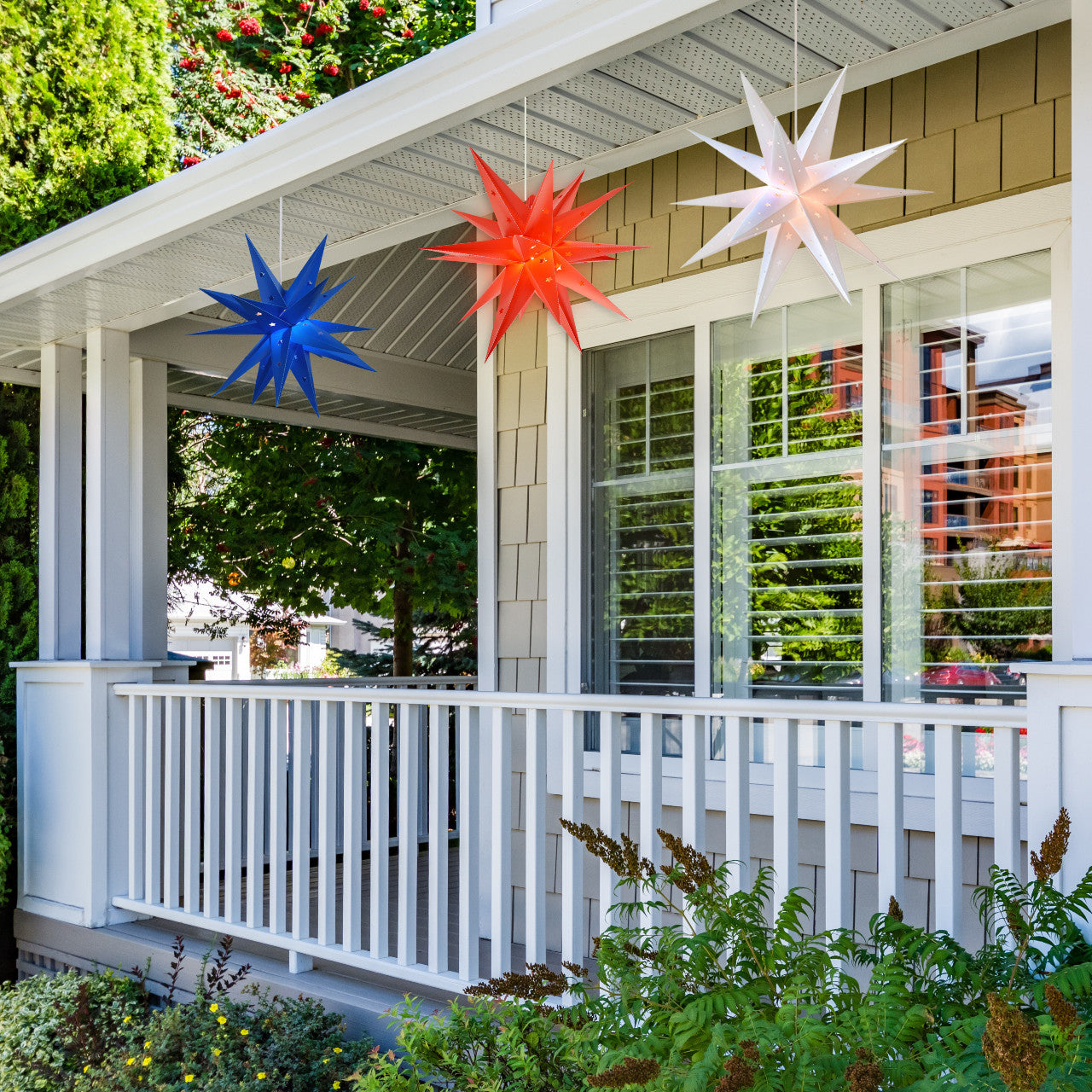 How to Decorate with Paper Lanterns: A Guide to Transforming Your Spac ...