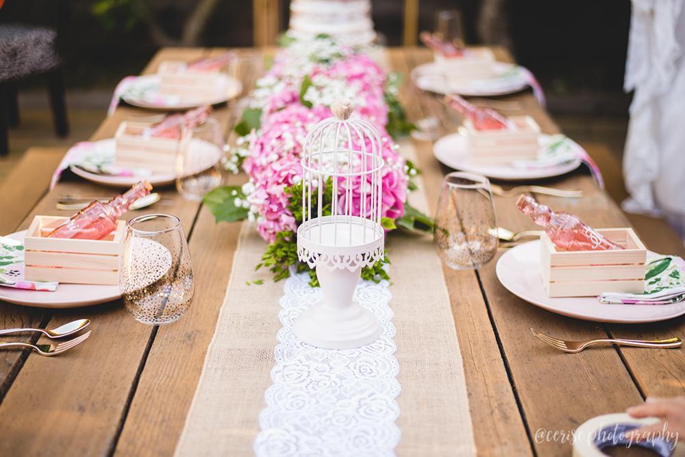 burlap table runner wedding